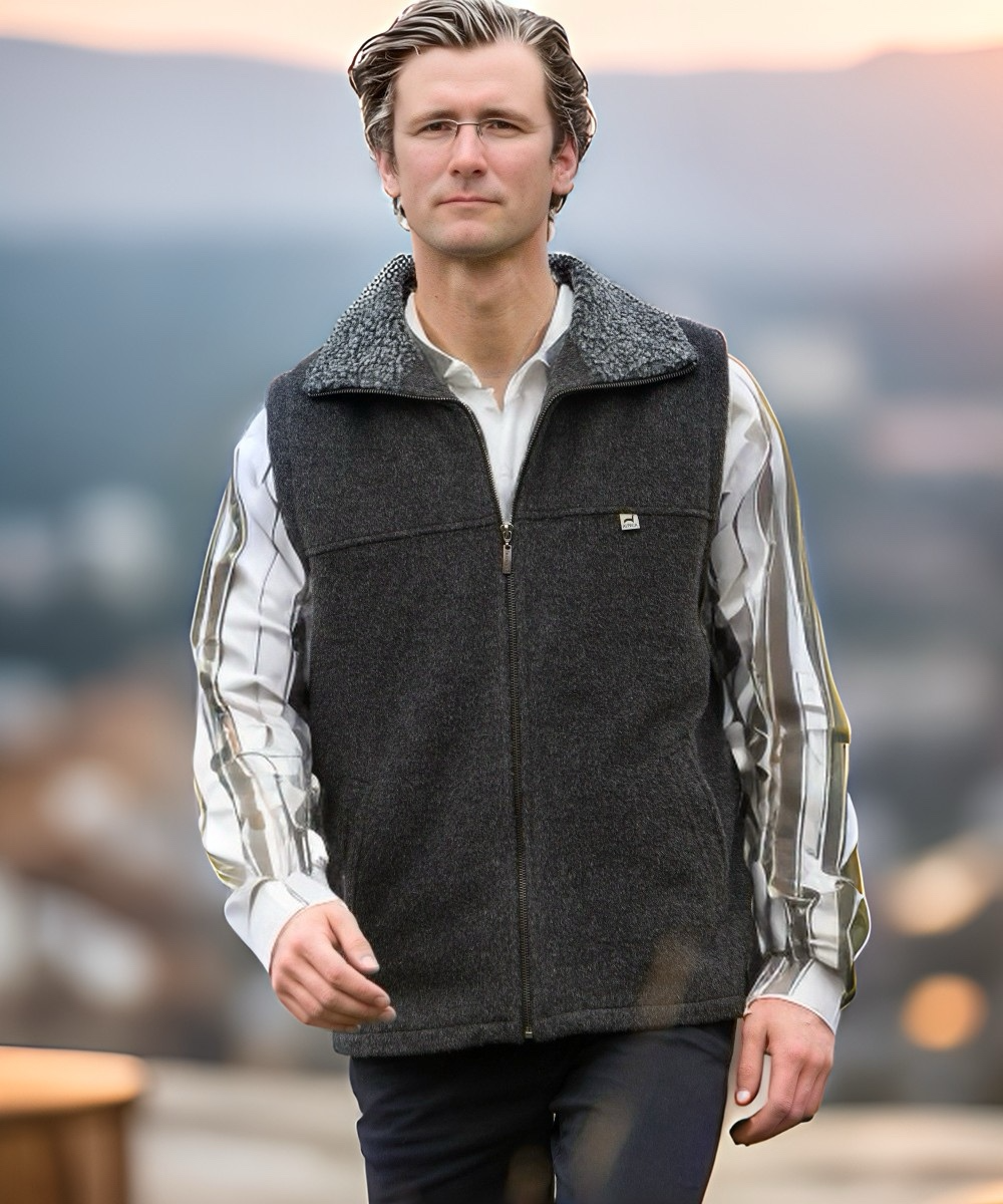 Men's Moosehead Alpaca Vest – AlpacaLand