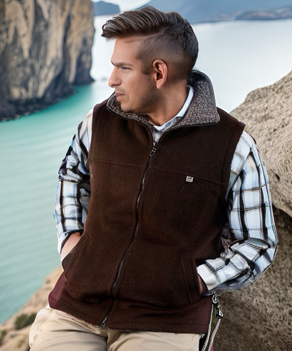 Men's Moosehead Alpaca Vest – AlpacaLand